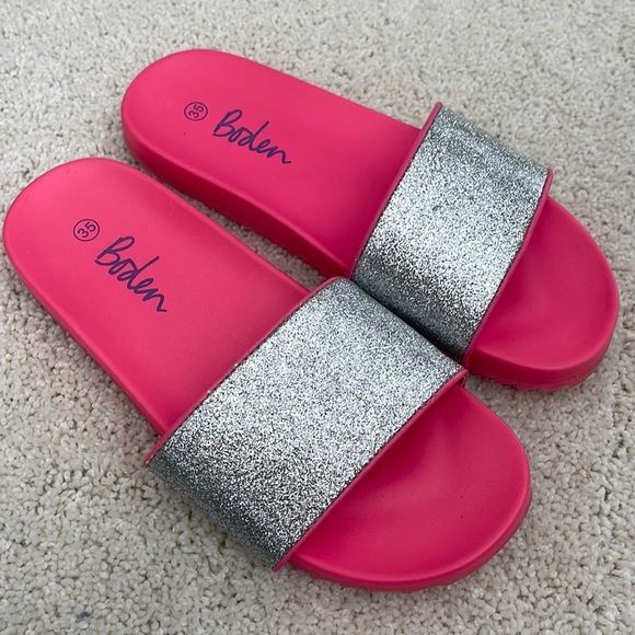 Mini Boden | Shoes | Girls Mini Boden Hot Pink Slides | Poshmark